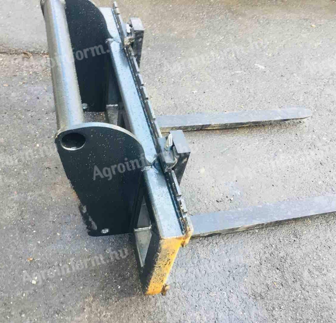 Teleszkópos rakodógépre Új raklapvilla CAT Jcb Bobcat Manitou Merlo ...