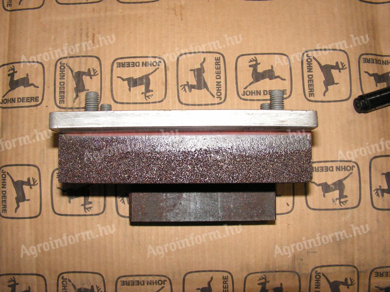 John Deere silózó köszörűkő AZ56626 - Hajdú-Bihar vármegye Püspökladány ...