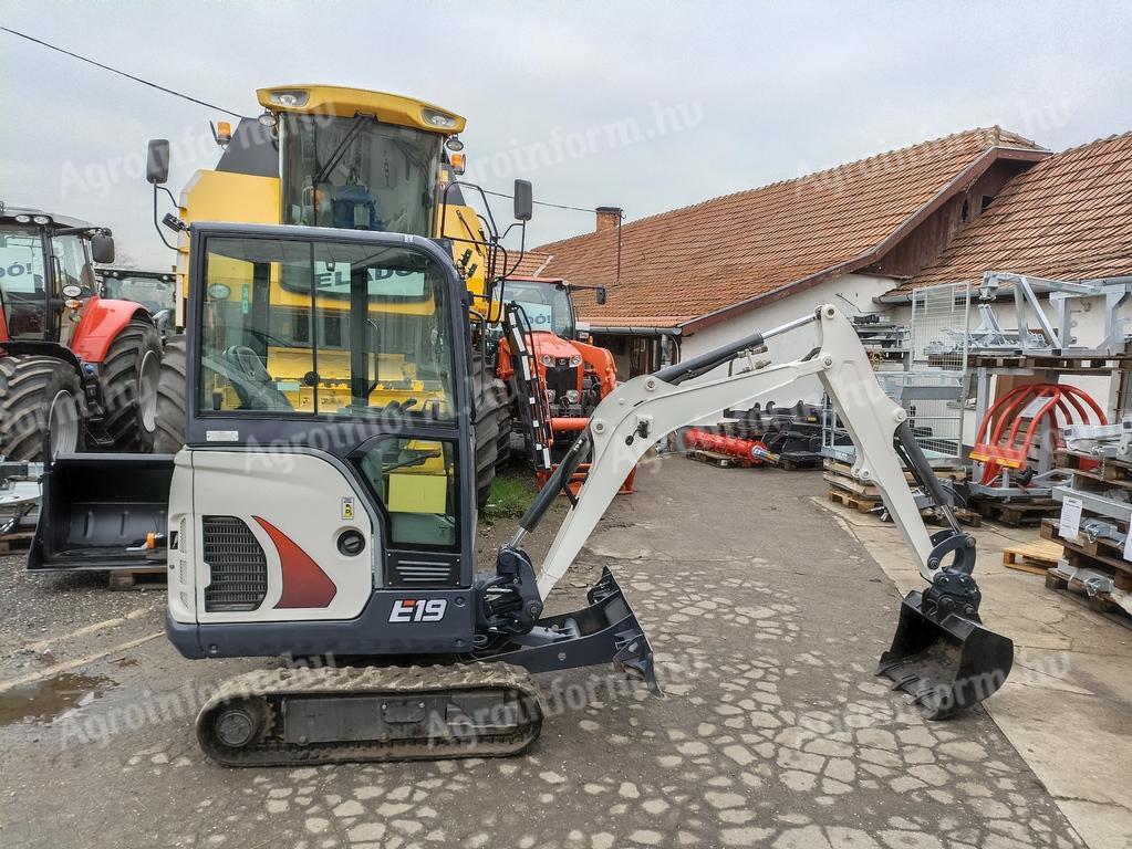 Bobcat E19 használt kotró eladó - Frissen szervizelt + 40cm kanál ...