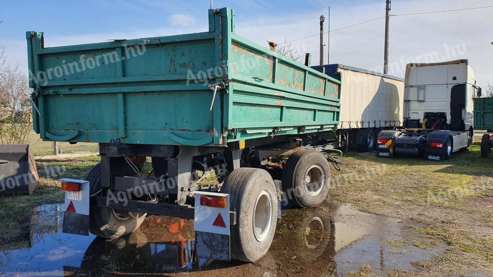 BSS PS 2 17 billencs pótkocsi-piros rendszám - Bács-Kiskun vármegye ...