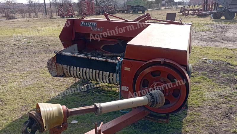 Kis bálázó - Heves megye Erdőtelek - Agroinform.hu