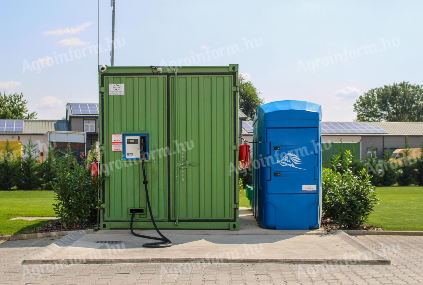 Keskeny AdBlue-tartály kültérre: Kingspan BlueMaster 4000 - Jász ...