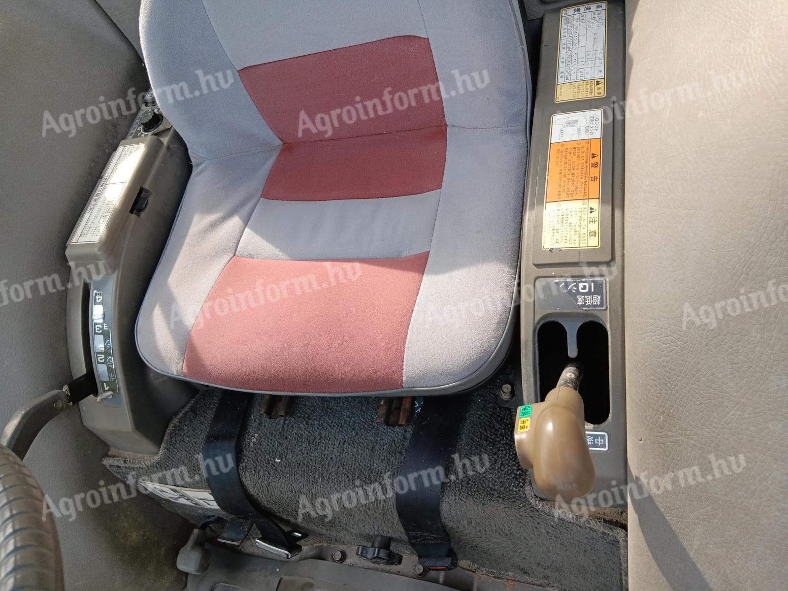 Iseki TG21 fülkés, klímás, összkerekes, 21 lóerős, szervos, irányváltós ...