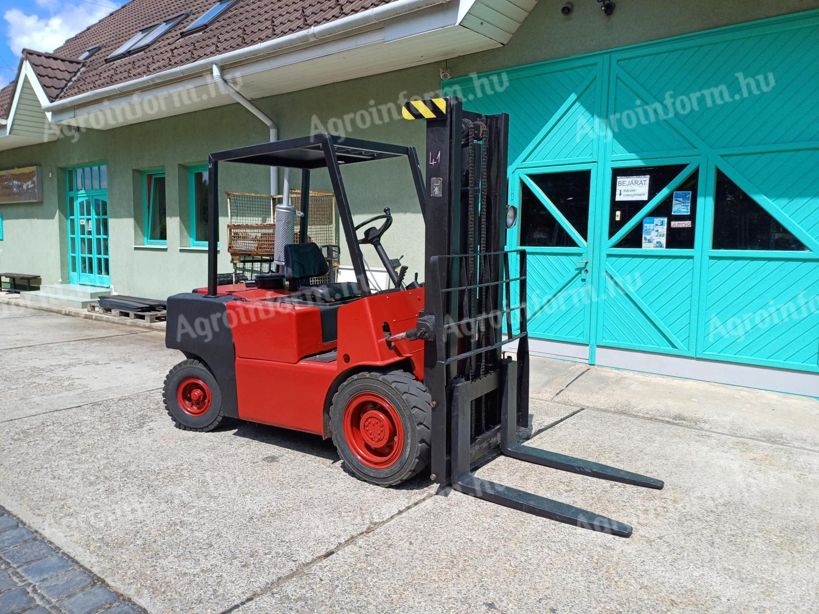 Bolgár BALKANCAR DV.1792.33 típusú dízel targonca - Pest vármegye 2040 Budaörs - Agroinform.hu