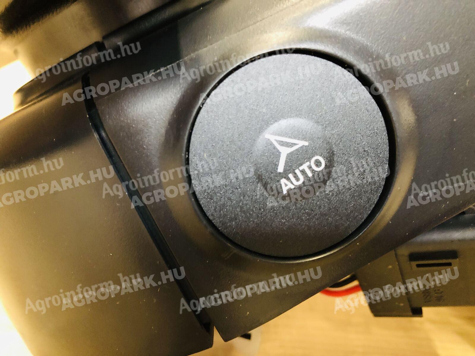 ÚJ John Deere ATU 300 univerzális automata kormány. John Deere gépekre ...